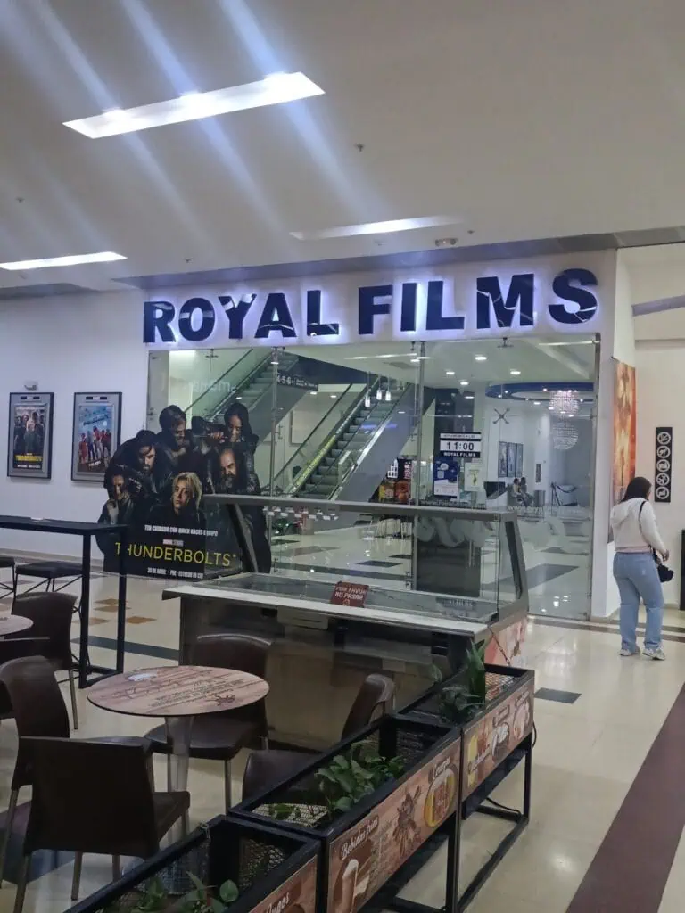 Royal Films Cinemas - Bosque Plaza - Antioquia, Medellín - Kino - Eventario